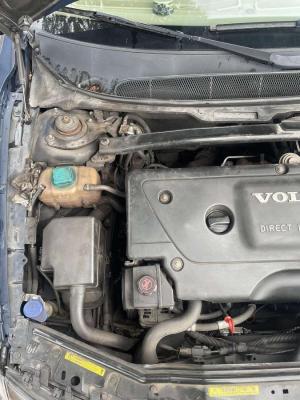 Zils Volvo S80 1999 Raseiniai, ar dzinēja tilpumu 2.46 L un nobraukumu 448 tūkst. km par 500 €, foto 12 vietnē AUTOMOTO.COM.LV