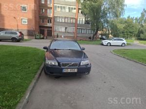 Синий Вольво С80 1999 в Рига, объемом двигателя 2.40 л и пробегом 498 тыс. км за 400 €, фото  на AUTOMOTO.COM.LV