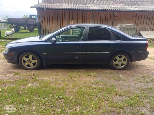 Синий Вольво С80 1999 в Вильнюс, объемом двигателя 2.50 л и пробегом 400 тыс. км за 350 €, фото 10 на AUTOMOTO.COM.LV