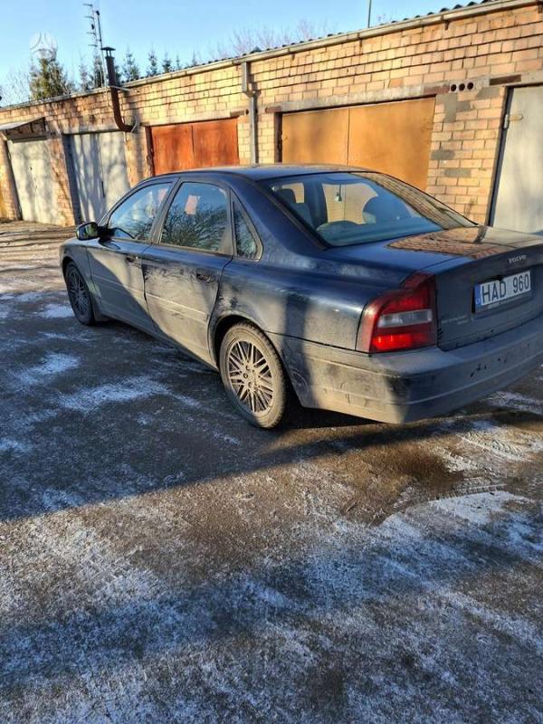 Zils Volvo S80 2000 Šauļi, ar dzinēja tilpumu 2.78 L un nobraukumu 350 tūkst. km par 600 €, foto 8 vietnē AUTOMOTO.COM.LV