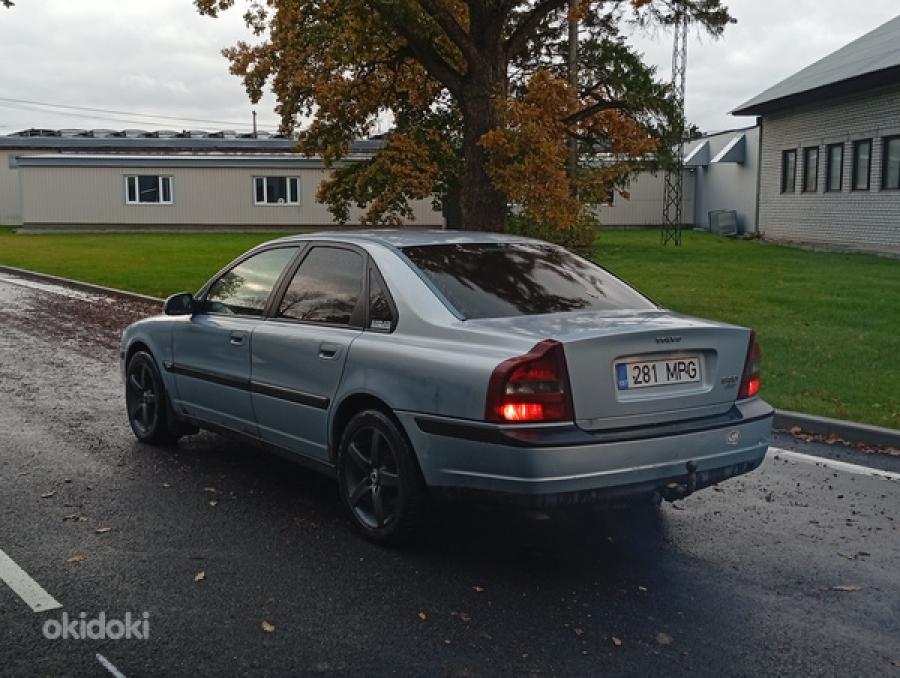 Blue Volvo S80 2000 in Rapla, with an engine capacity of 2.50 L and mileage of 636 thousand km for 1000 €, photo 4 on AUTOMOTO.COM.LV