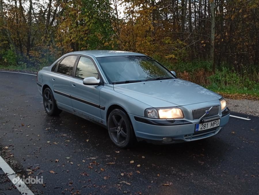 Blue Volvo S80 2000 in Rapla, with an engine capacity of 2.50 L and mileage of 636 thousand km for 1000 €, photo 6 on AUTOMOTO.COM.LV