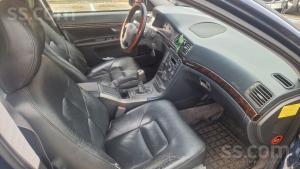 Blue Volvo S80 2000 in Riga, with an engine capacity of 2.40 L and mileage of 0 thousand km for 670 €, photo 13 on AUTOMOTO.COM.LV