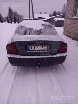 Синий Вольво С80 2000 в Лудза, объемом двигателя 2.50 л и пробегом 380 тыс. км за 550 €, фото 3 на AUTOMOTO.COM.LV