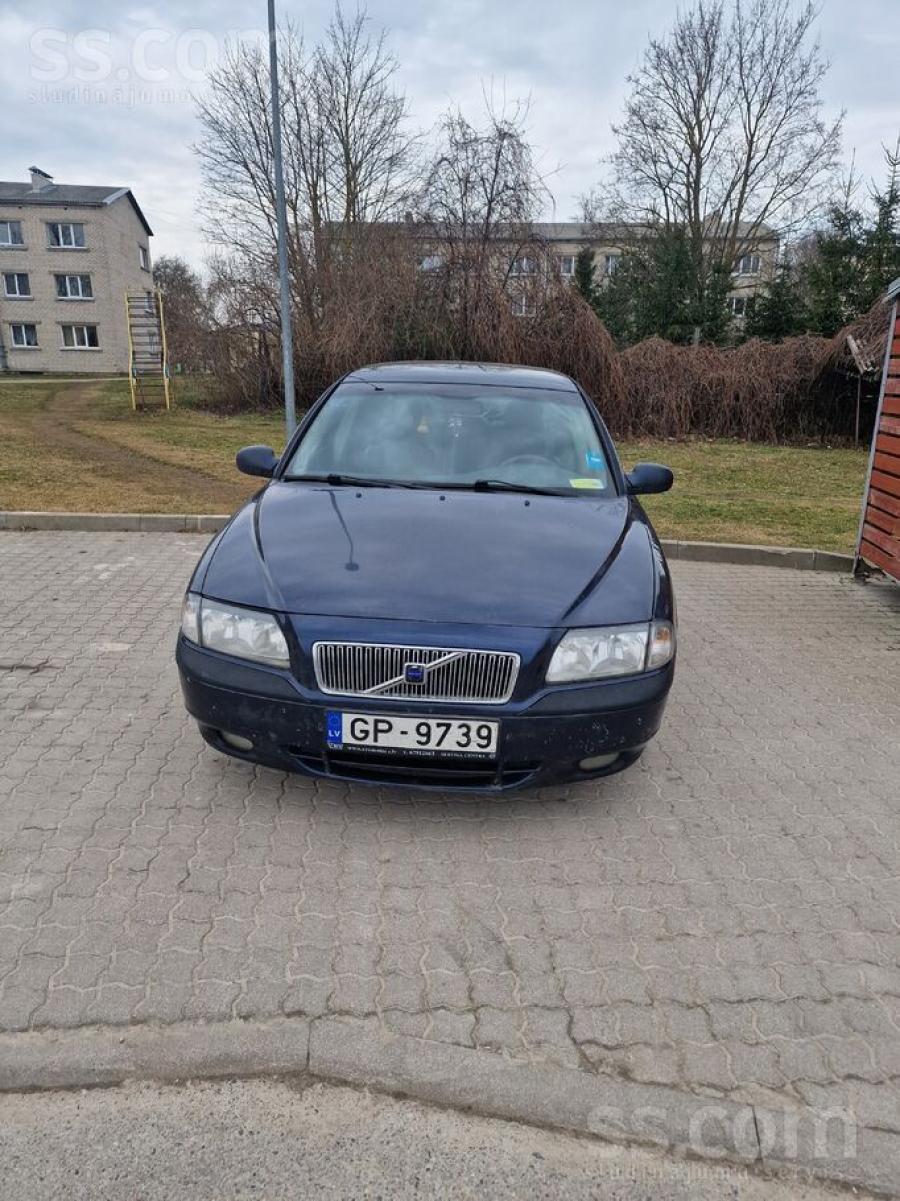 Zils Volvo S80 2001 Jelgava, ar dzinēja tilpumu 2.50 L un nobraukumu 517 tūkst. km par 900 €, foto 4 vietnē AUTOMOTO.COM.LV