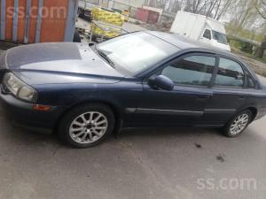 Zils Volvo S80 2001 Rīga, ar dzinēja tilpumu 2.40 L un nobraukumu 144 tūkst. km par 1600 €, foto 5 vietnē AUTOMOTO.COM.LV