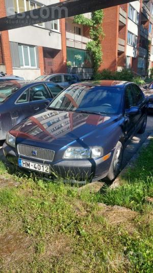 Blue Volvo S80 2002 in Dobele, with an engine capacity of 2.40 L and mileage of 500 thousand km for 550 €, photo  on AUTOMOTO.COM.LV