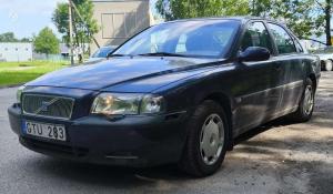 Blue Volvo S80 2002 in Kaunas, with an engine capacity of 2.44 L and mileage of 335 thousand km for 690 €, photo  on AUTOMOTO.COM.LV