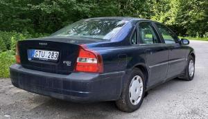 Blue Volvo S80 2002 in Kaunas, with an engine capacity of 2.44 L and mileage of 335 thousand km for 690 €, photo 7 on AUTOMOTO.COM.LV