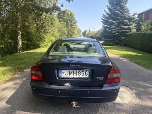 Zils Volvo S80 2002 Panevēža, ar dzinēja tilpumu 2.40 L un nobraukumu 466 tūkst. km par 850 €, foto 3 vietnē AUTOMOTO.COM.LV