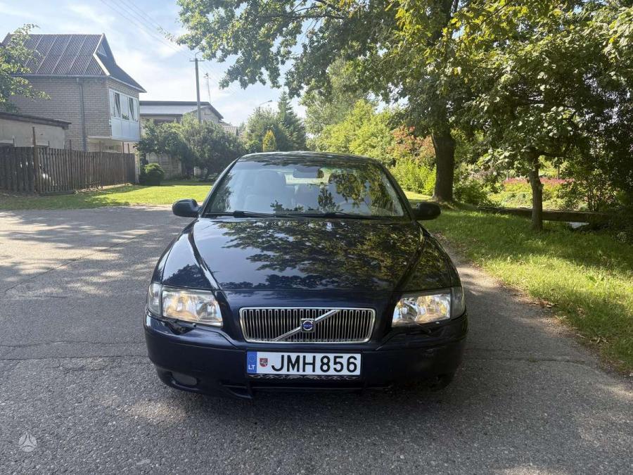 Zils Volvo S80 2002 Panevēža, ar dzinēja tilpumu 2.40 L un nobraukumu 466 tūkst. km par 850 €, foto 7 vietnē AUTOMOTO.COM.LV