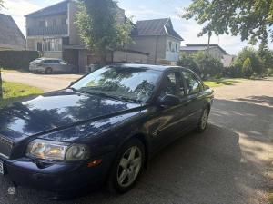Zils Volvo S80 2002 Panevēža, ar dzinēja tilpumu 2.40 L un nobraukumu 466 tūkst. km par 850 €, foto 8 vietnē AUTOMOTO.COM.LV