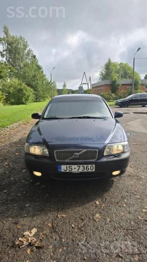 Zils Volvo S80 2002 Talsi, ar dzinēja tilpumu 2.40 L un nobraukumu 322 tūkst. km par 1400 €, foto 1 vietnē AUTOMOTO.COM.LV