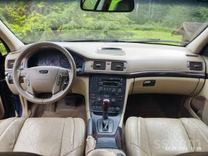Zils Volvo S80 2002 Rīga, ar dzinēja tilpumu 2.40 L un nobraukumu 375 tūkst. km par 1200 €, foto 4 vietnē AUTOMOTO.COM.LV