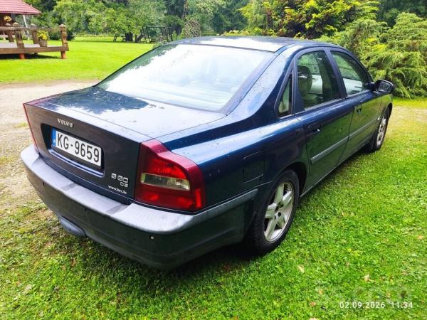 Вольво С80 2002 в Рига на AUTOMOTO.COM.LV Синий Вольво С80 2002 в Рига, объемом двигателя 2.40 л и пробегом 375 тыс. км за 1200 €, фото 6 на AUTOMOTO.COM.LV