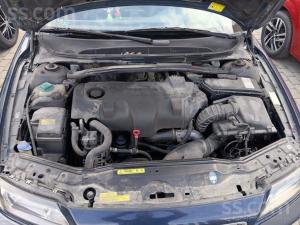 Blue Volvo S80 2002 in Jelgava, with an engine capacity of 2.40 L and mileage of 305 thousand km for 700 €, photo 10 on AUTOMOTO.COM.LV