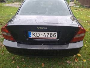 Zils Volvo S80 2002 Ludza, ar dzinēja tilpumu 2.40 L un nobraukumu 362 tūkst. km par 1200 €, foto 5 vietnē AUTOMOTO.COM.LV