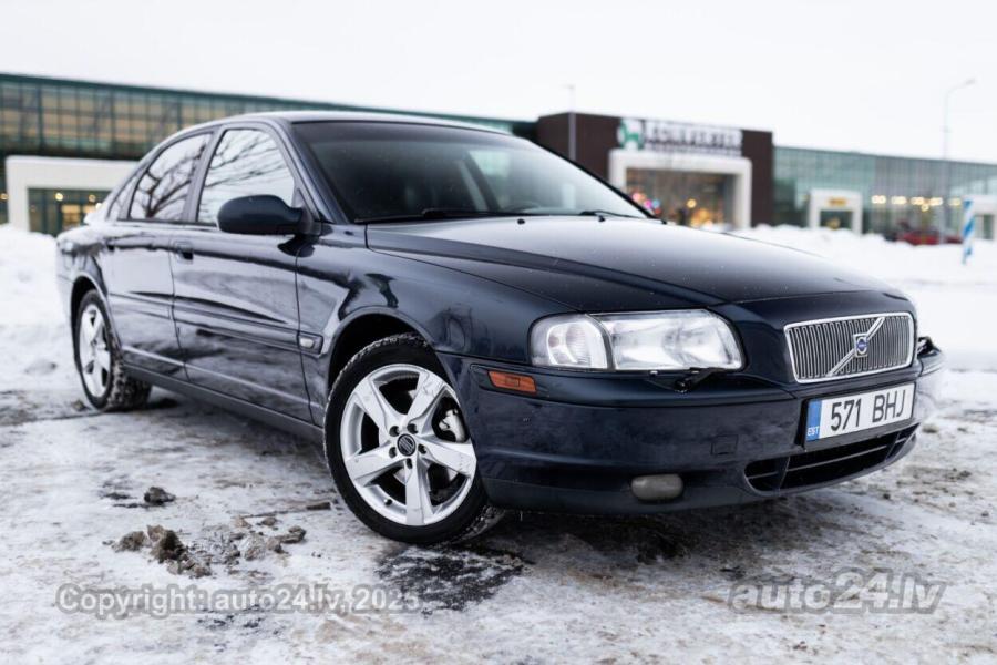 Zils Volvo S80 2003 Tallina, ar dzinēja tilpumu 2.90 L un nobraukumu 224 tūkst. km par 2990 €, foto 1 vietnē AUTOMOTO.COM.LV