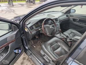 Zils Volvo S80 2003 Klaipėda, ar dzinēja tilpumu 2.40 L un nobraukumu 369 tūkst. km par 1000 €, foto 9 vietnē AUTOMOTO.COM.LV