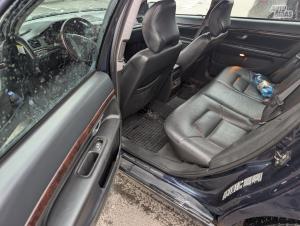 Zils Volvo S80 2003 Klaipėda, ar dzinēja tilpumu 2.40 L un nobraukumu 369 tūkst. km par 1000 €, foto 10 vietnē AUTOMOTO.COM.LV