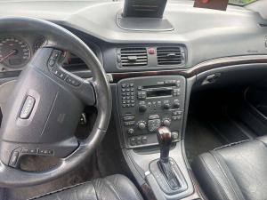 Zils Volvo S80 2003 Alīta, ar dzinēja tilpumu 0.00 L un nobraukumu 271 tūkst. km par 700 €, foto 8 vietnē AUTOMOTO.COM.LV