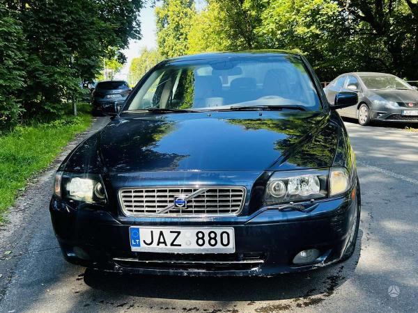 Синий Вольво С80 2003 в Вильнюс, объемом двигателя 2.40 л и пробегом 299 тыс. км за 900 €, фото 7 на AUTOMOTO.COM.LV