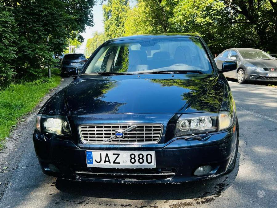 Zils Volvo S80 2003 Viļņa, ar dzinēja tilpumu 2.40 L un nobraukumu 299 tūkst. km par 900 €, foto 8 vietnē AUTOMOTO.COM.LV