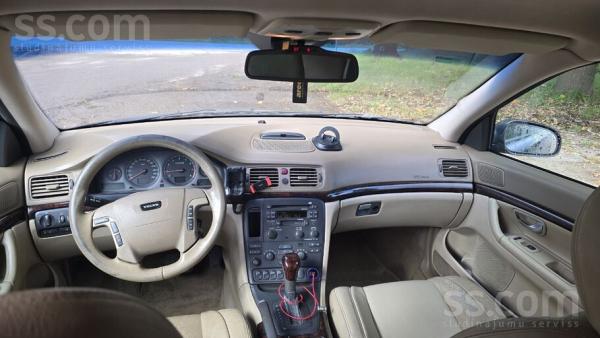 Вольво С80 2003 в Талси на AUTOMOTO.COM.LV Синий Вольво С80 2003 в Талси, объемом двигателя 2.40 л и пробегом 322 тыс. км за 1400 €, фото 8 на AUTOMOTO.COM.LV