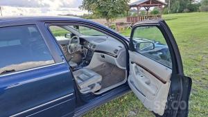 Zils Volvo S80 2003 Talsi, ar dzinēja tilpumu 2.40 L un nobraukumu 400 tūkst. km par 1200 €, foto 4 vietnē AUTOMOTO.COM.LV