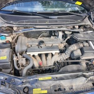 Zils Volvo S80 2003 Limbaži, ar dzinēja tilpumu 2.40 L un nobraukumu 346 tūkst. km par 800 €, foto 9 vietnē AUTOMOTO.COM.LV