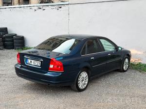 Blue Volvo S80 2003 in Riga, with an engine capacity of 2.40 L and mileage of 398 thousand km for 1450 €, photo 7 on AUTOMOTO.COM.LV