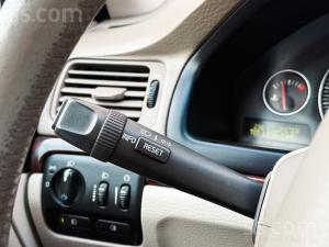 Blue Volvo S80 2003 in Riga, with an engine capacity of 2.40 L and mileage of 398 thousand km for 1450 €, photo 14 on AUTOMOTO.COM.LV