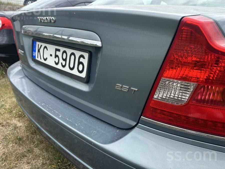 Синий Вольво С80 2004 в Тукумс, объемом двигателя 2.50 л и пробегом 0 тыс. км за 1500 €, фото 10 на AUTOMOTO.COM.LV