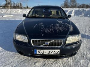 Zils Volvo S80 2004 Rēzekne, ar dzinēja tilpumu 2.40 L un nobraukumu 399 tūkst. km par 1450 €, foto 9 vietnē AUTOMOTO.COM.LV
