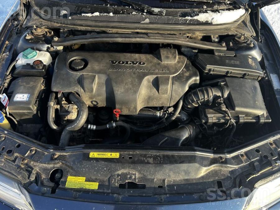 Zils Volvo S80 2004 Rēzekne, ar dzinēja tilpumu 2.40 L un nobraukumu 399 tūkst. km par 1450 €, foto 12 vietnē AUTOMOTO.COM.LV