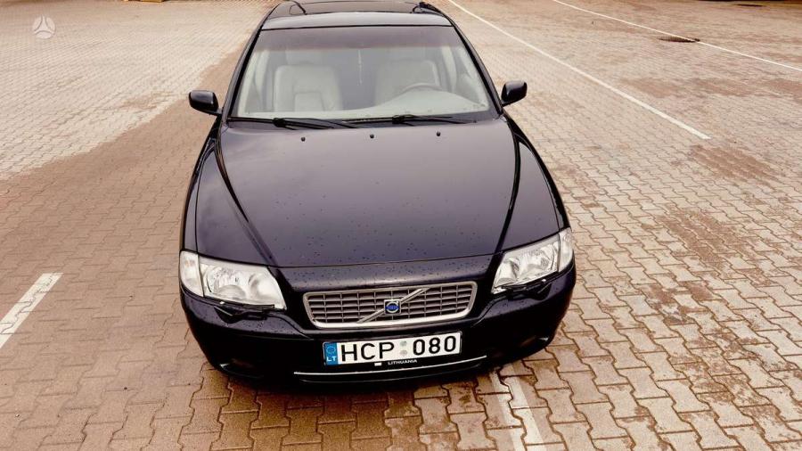 Zils Volvo S80 2004 Kauņa, ar dzinēja tilpumu 2.40 L un nobraukumu 234 tūkst. km par 2350 €, foto 5 vietnē AUTOMOTO.COM.LV