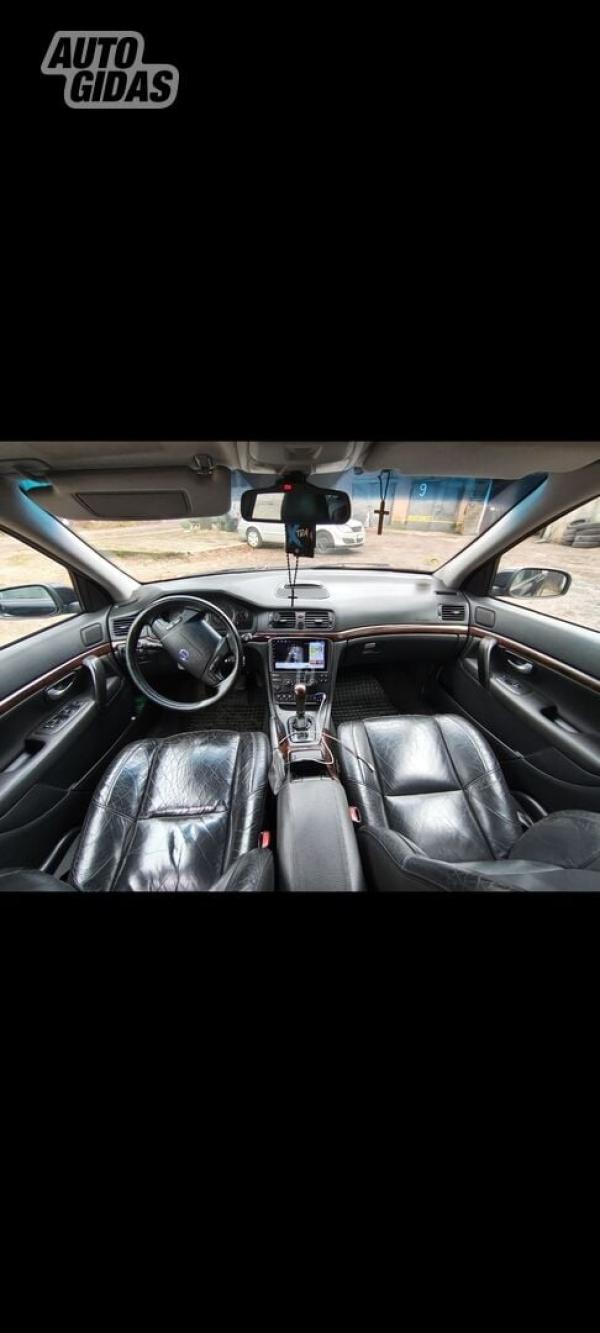 Zils Volvo S80 2004 Viļņa, ar dzinēja tilpumu 2.40 L un nobraukumu 362 tūkst. km par 1300 €, foto 10 vietnē AUTOMOTO.COM.LV