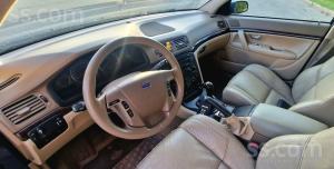 Blue Volvo S80 2004 in Riga, with an engine capacity of 2.40 L and mileage of 276 thousand km for 1770 €, photo 6 on AUTOMOTO.COM.LV