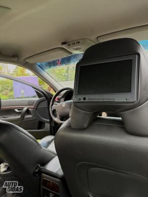 Zils Volvo S80 2004 Viļņa, ar dzinēja tilpumu 2.40 L un nobraukumu 368 tūkst. km par 1400 €, foto 9 vietnē AUTOMOTO.COM.LV