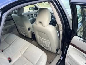 Zils Volvo S80 2005 Rīga, ar dzinēja tilpumu 2.40 L un nobraukumu 345 tūkst. km par 3495 €, foto 9 vietnē AUTOMOTO.COM.LV