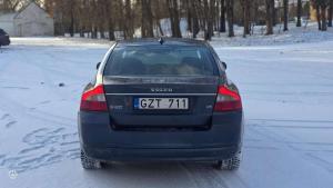 Blue Volvo S80 2006 in Siauliai, with an engine capacity of 2.40 L and mileage of 420 thousand km for 2700 €, photo 7 on AUTOMOTO.COM.LV