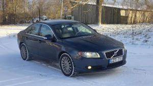 Blue Volvo S80 2006 in Siauliai, with an engine capacity of 2.40 L and mileage of 420 thousand km for 2700 €, photo 13 on AUTOMOTO.COM.LV