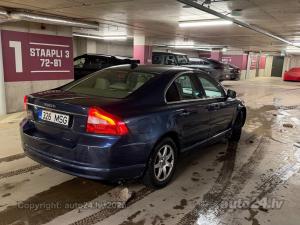 Zils Volvo S80 2006 Tallina, ar dzinēja tilpumu 2.40 L un nobraukumu 316 tūkst. km par 4420 €, foto 5 vietnē AUTOMOTO.COM.LV