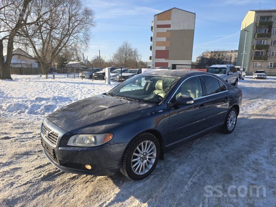 Blue Volvo S80 2006 in Ventspils, with an engine capacity of 2.40 L and mileage of 404 thousand km for 2850 €, photo 1 on AUTOMOTO.COM.LV