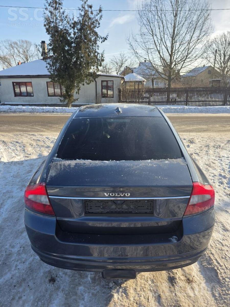 Blue Volvo S80 2006 in Ventspils, with an engine capacity of 2.40 L and mileage of 404 thousand km for 2850 €, photo 22 on AUTOMOTO.COM.LV