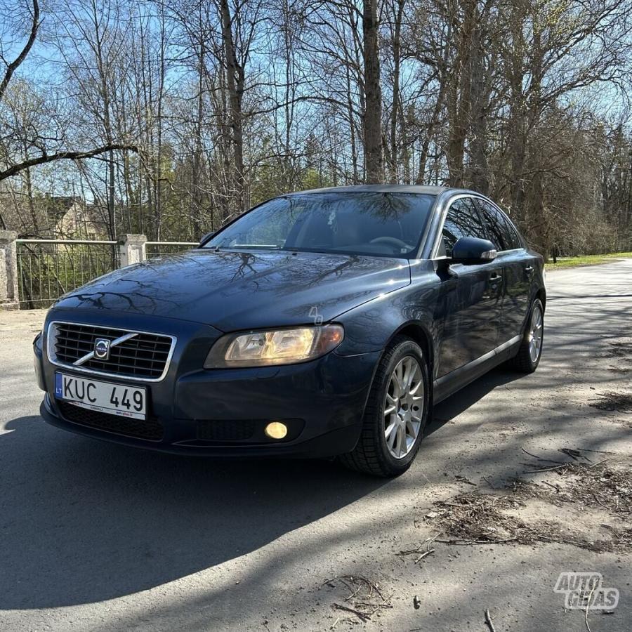 Синий Вольво С80 2006 в Шяуляй, объемом двигателя 2.50 л и пробегом 310 тыс. км за 2350 €, фото 3 на AUTOMOTO.COM.LV