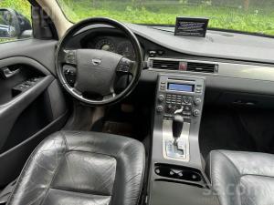 Blue Volvo S80 2006 in Riga, with an engine capacity of 2.40 L and mileage of 0 thousand km for 2599 €, photo 11 on AUTOMOTO.COM.LV