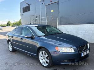 Zils Volvo S80 2006 Rapla, ar dzinēja tilpumu 2.40 L un nobraukumu 389 tūkst. km par 4000 €, foto 5 vietnē AUTOMOTO.COM.LV