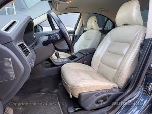 Zils Volvo S80 2006 Rapla, ar dzinēja tilpumu 2.40 L un nobraukumu 389 tūkst. km par 4000 €, foto 8 vietnē AUTOMOTO.COM.LV