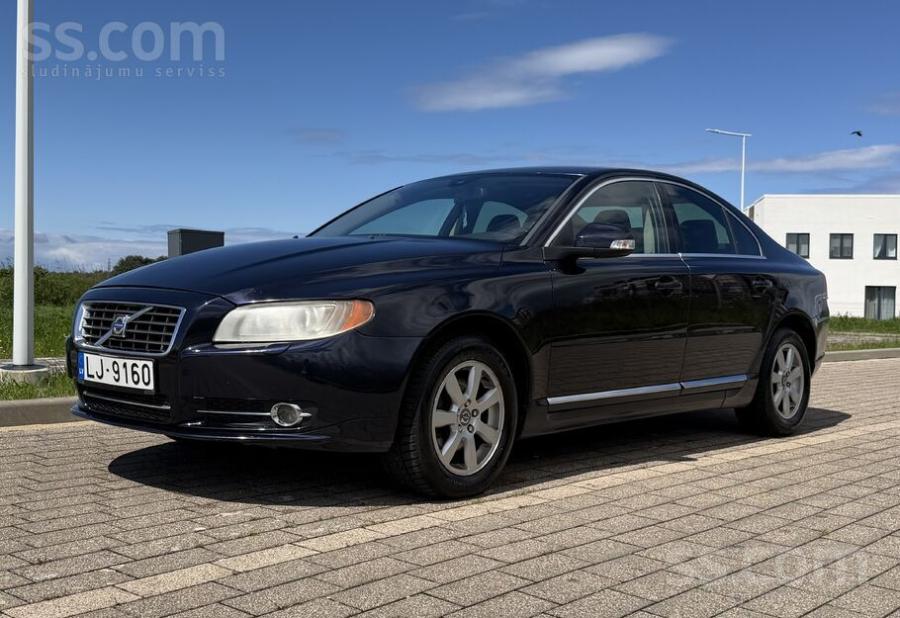 Zils Volvo S80 2006 Rīga, ar dzinēja tilpumu 2.40 L un nobraukumu 293 tūkst. km par 3650 €, foto 21 vietnē AUTOMOTO.COM.LV